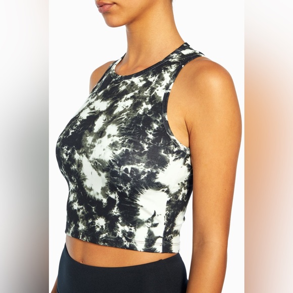 Marika | Tops | Marika Balance Collection Mia Crop Tank | Poshmark